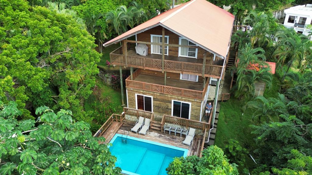 Top Resource for Roatan Honduras Real Estate | Mike Wittry